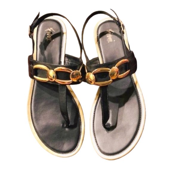 Fiona | Shoes | Fiona Black Gold Thong Sandals M | Poshmark